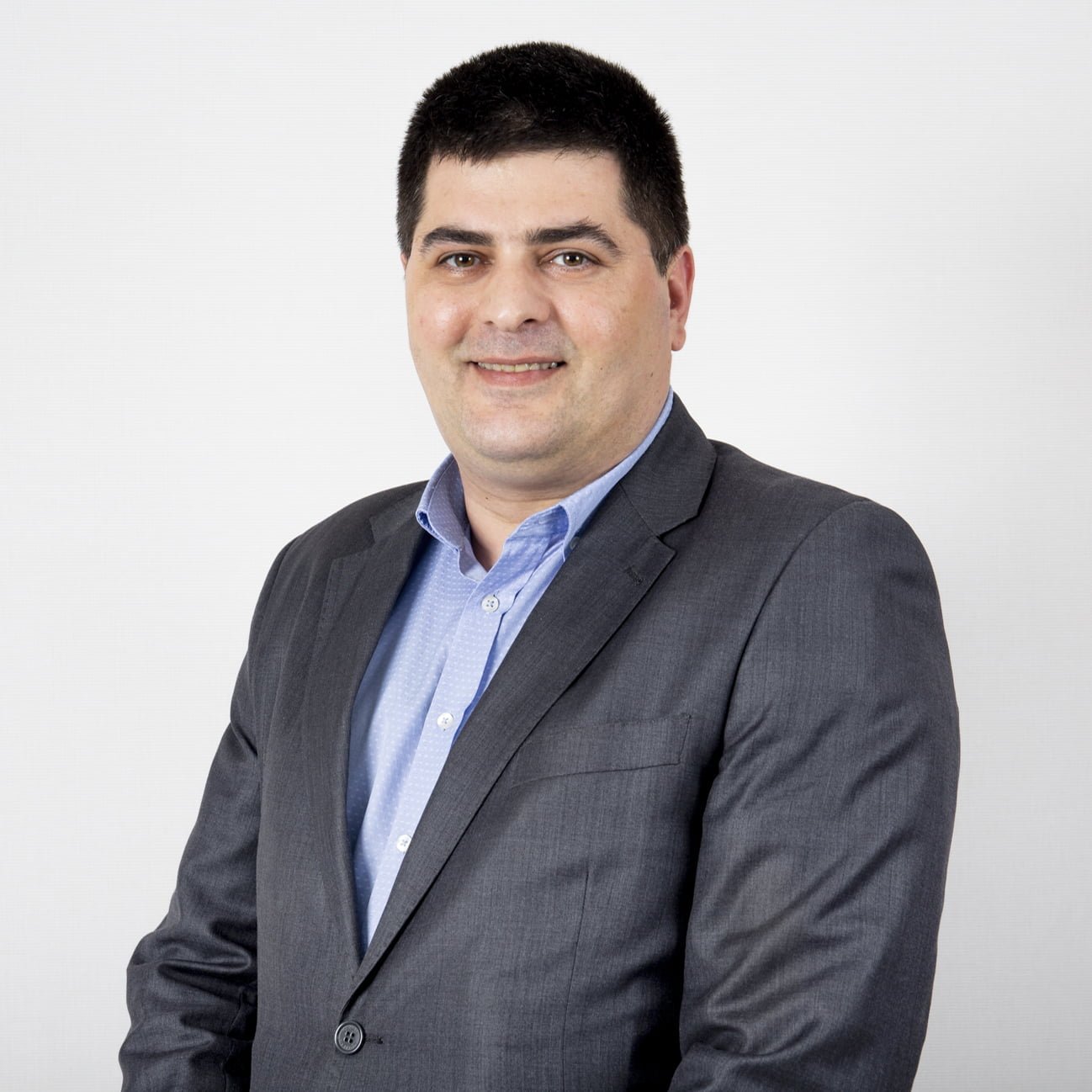 AOC este lider pe piața de monitoare de gaming din România - Curierul ...